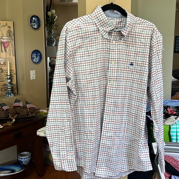 Brooks Brothers | Shirts | Brooks Brothers Classic Oxford Cloth Button Down | Poshmark